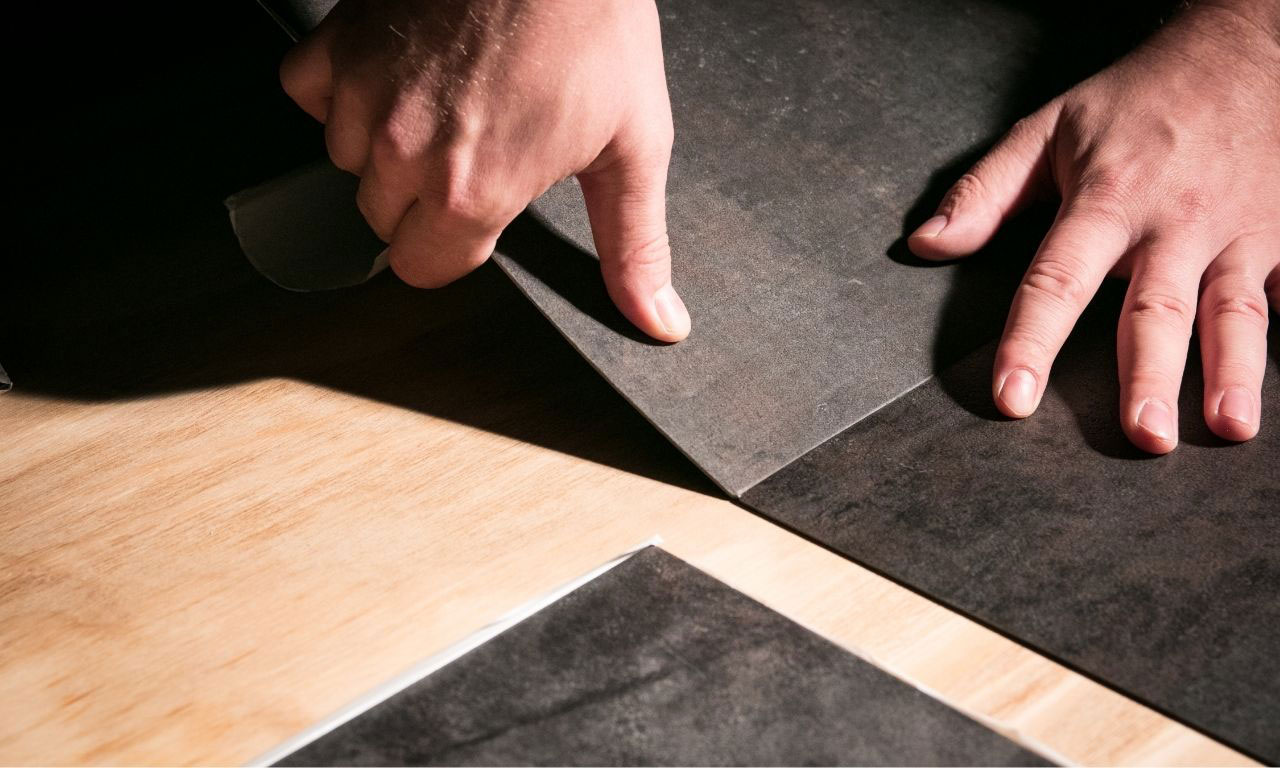 Want to use LVT Flooring? Know all Luxury vinyl tile pros and cons here!